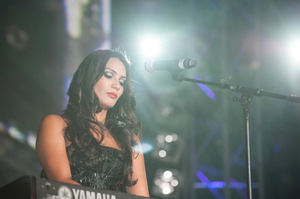 Clarita De Quiroz, Singer, Musician, Signed Artist, Amazing Vocal Talents